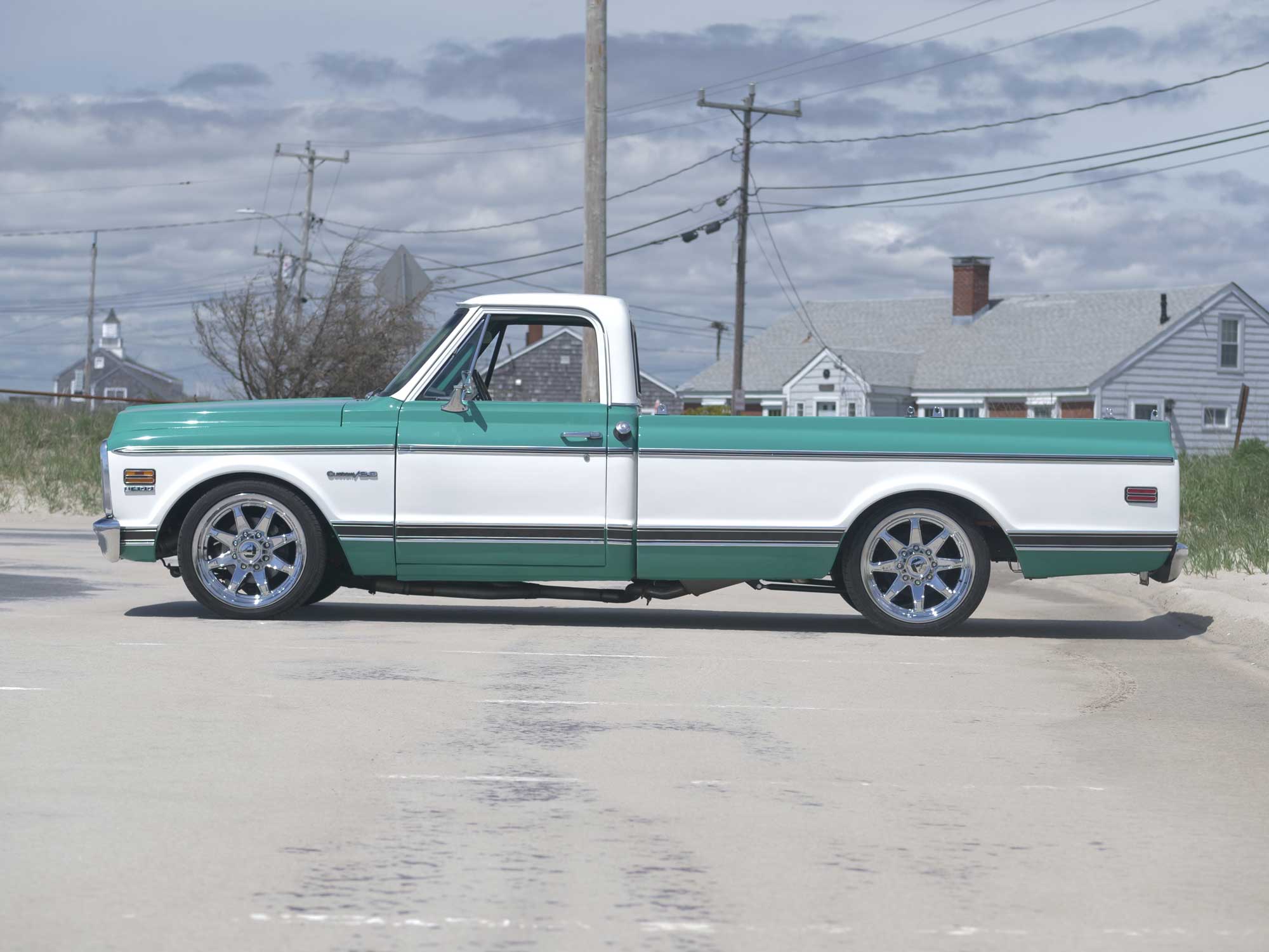 Lowered 1971 Chevrolet C20 - Hyannis Auto Accessories