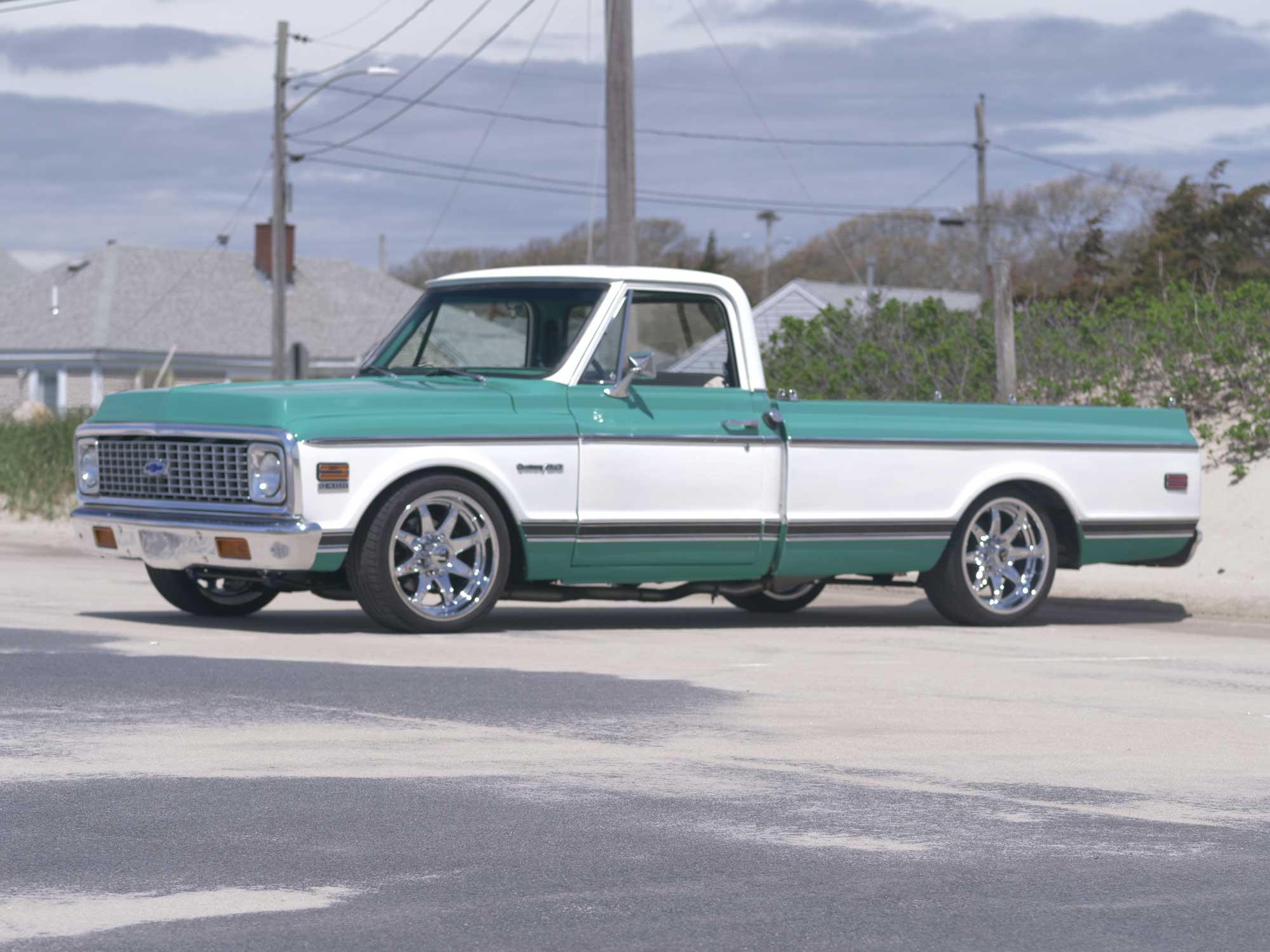 Lowered 1971 Chevrolet C20 - Hyannis Auto Accessories