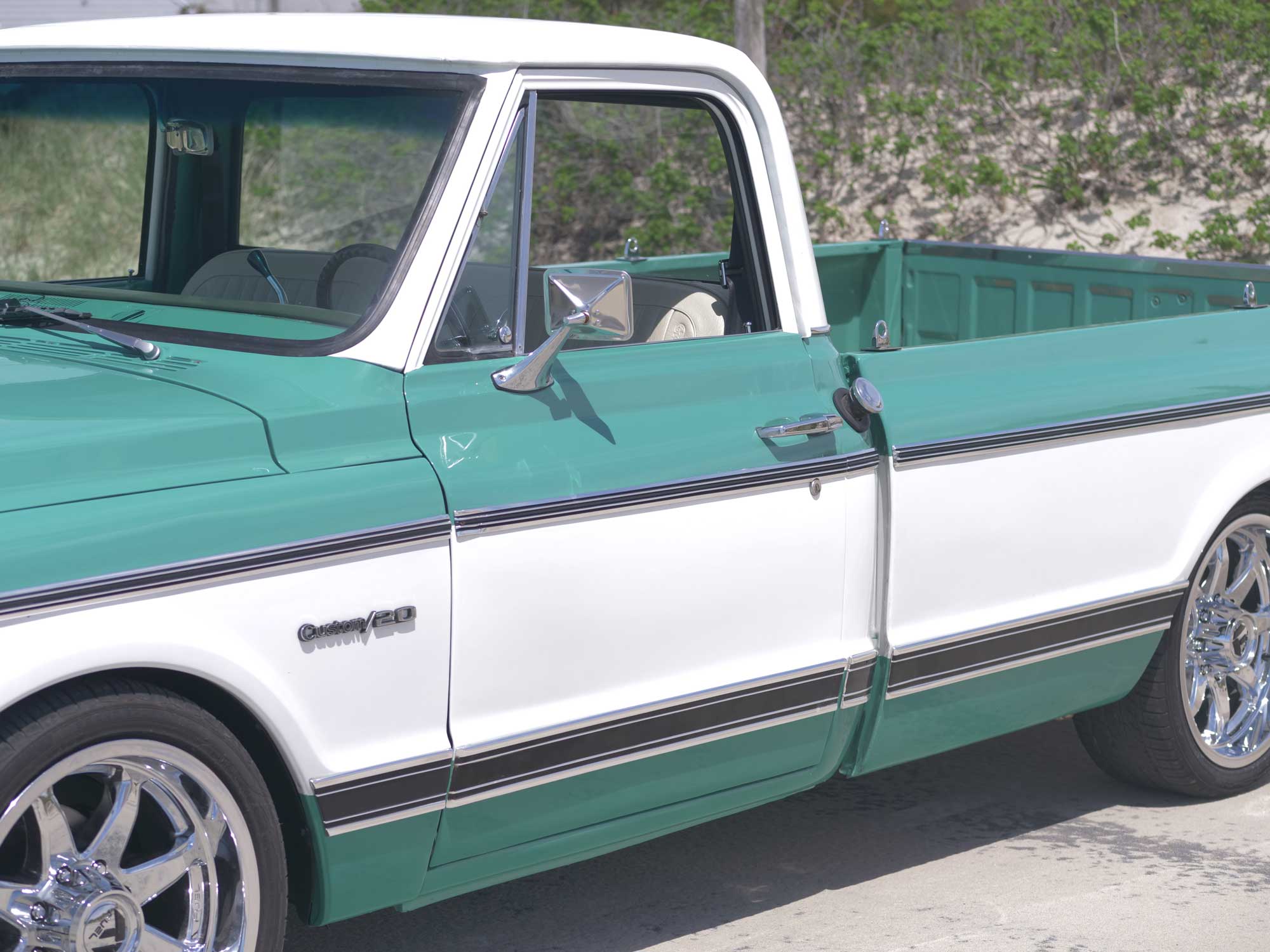 Lowered 1971 Chevrolet C20 - Hyannis Auto Accessories